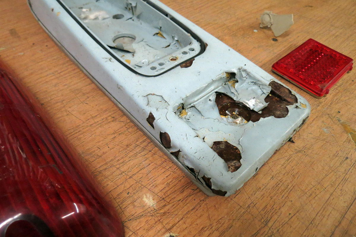 IMG_4021 Trabant Rücklicht restaurieren – Sonnensegler.net